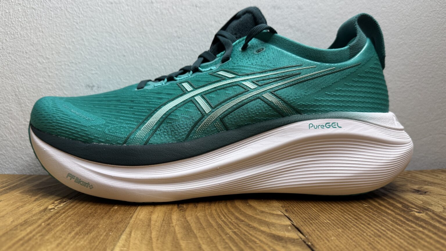18 Best Running Shoes - The Top Running Shoe for Every Run - Find My ...