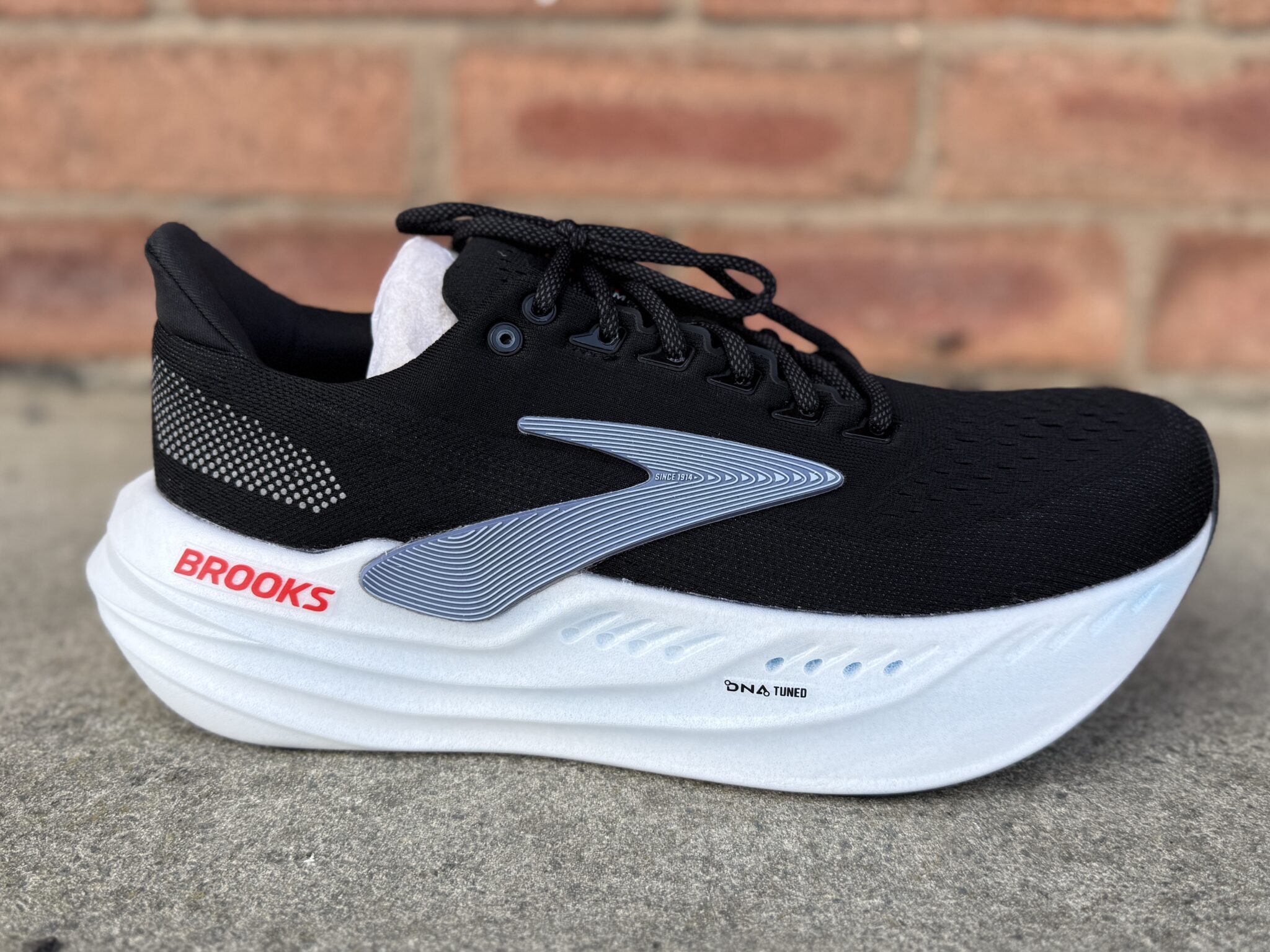 5 Best Running Shoes for Heavy Runners - Sneakers that Can Handle the ...