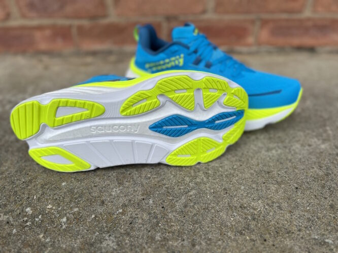 Saucony Hurricane 24 Review- Ready to Take Support Shoes by Storm ...