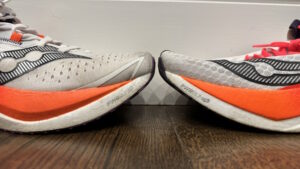 Saucony Endorphin Pro 4 vs Endorphin Speed 4 - Which Speedy Saucony is ...